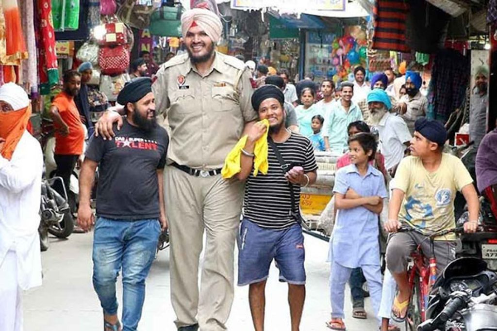 What's The Indian Average Height? - Supplement Choices